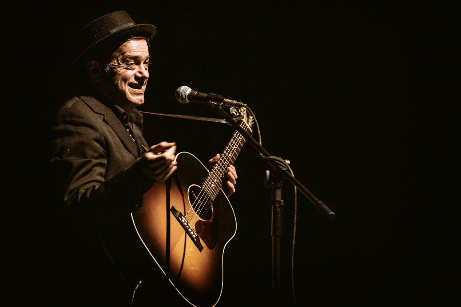 Juan Perro, el negro del Ebro | Mallorca Music Magazine